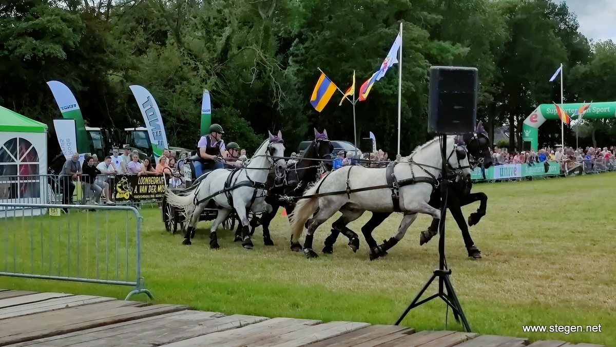 Veel publiek bij afwisselend CH Zuidenveld - Stegen.net