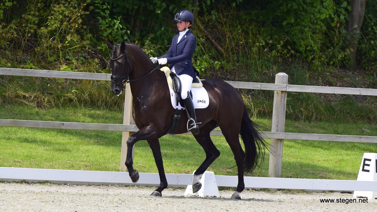 Judith Werkman en Laura Zwart maken indruk in Beilen - Stegen.net