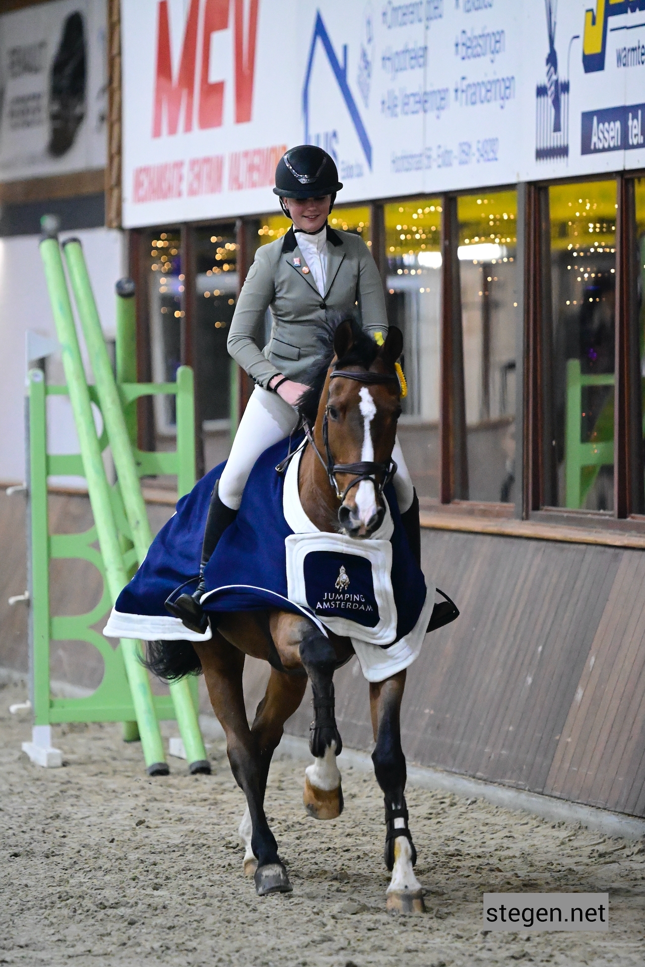 Fleur Dijkstra en Age Flapper vallen op bij de Exloo Winter Show ...