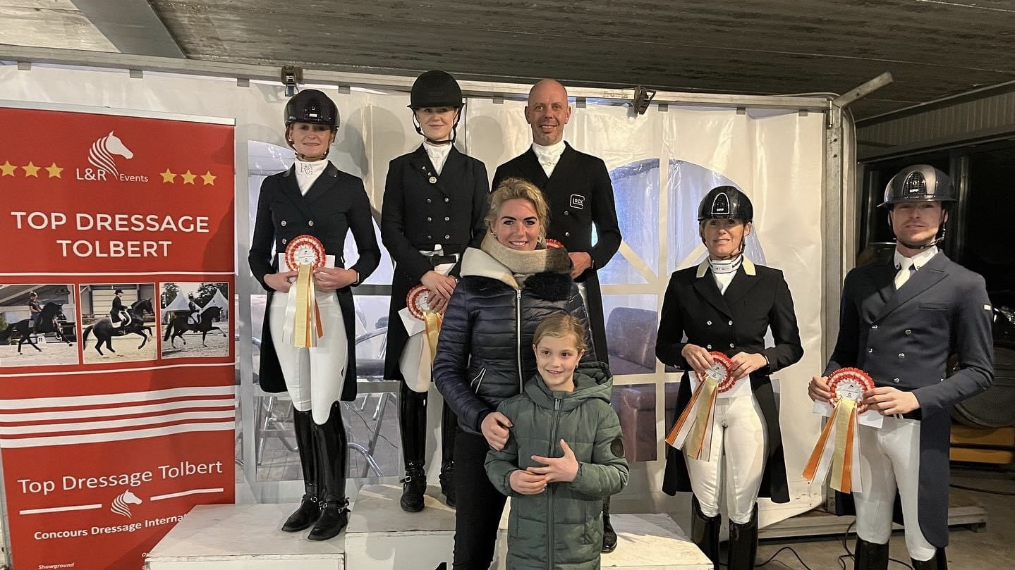 Juliette Ramel de beste in spannende Grand Prix dressuur Tolbert ...
