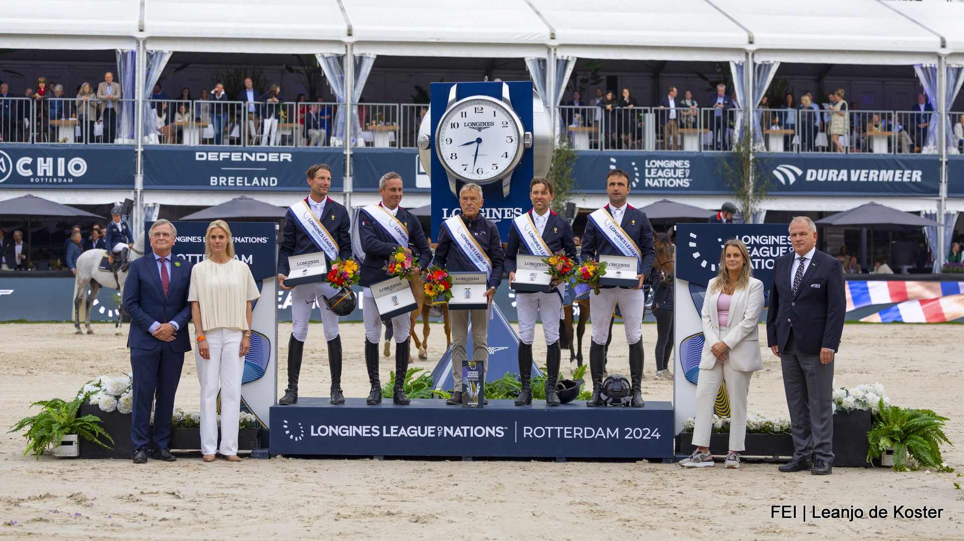 Franse spring­ruiters winnen op CHIO Rotter­dam, Neder­land zesde ...