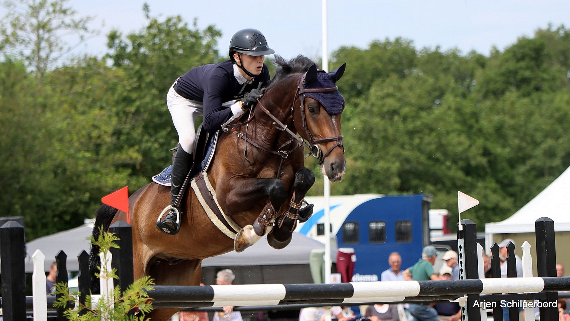 Robin Windstra verrast con­cur­rentie in Grote Prijs CH Rijs - Stegen.net